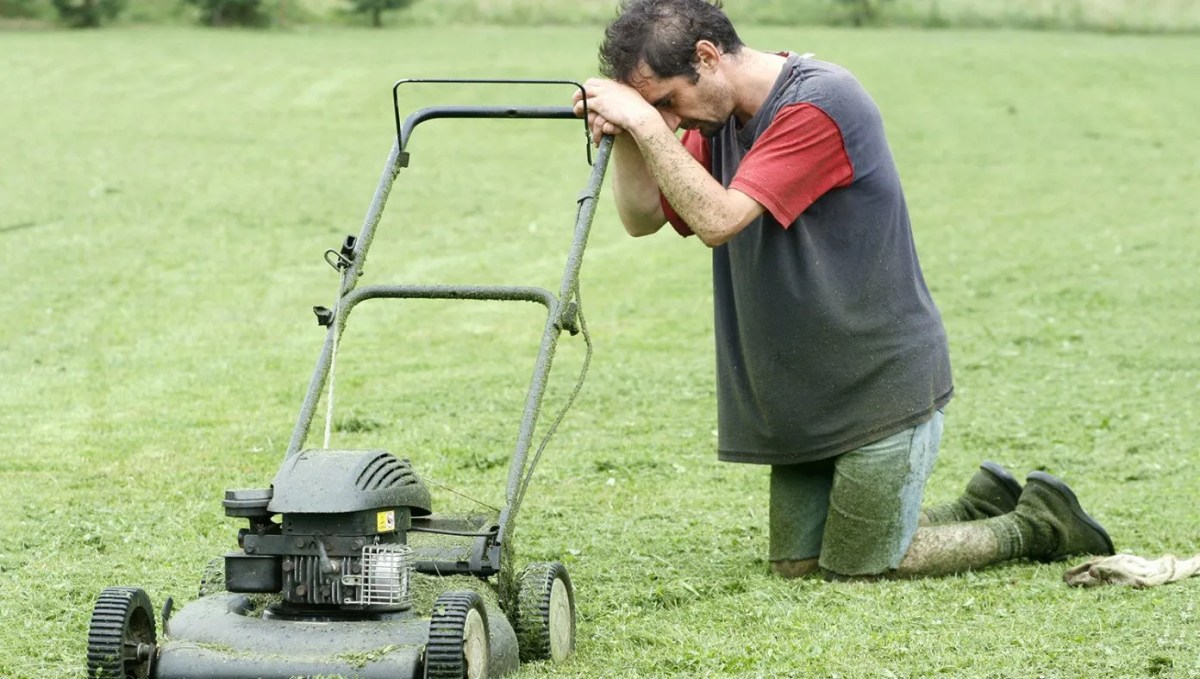 Anxiety, grief, and lawnmowers – Jessica Ruano